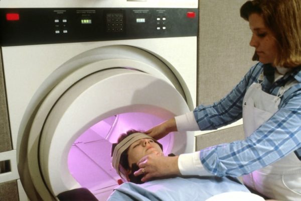 New Brain Activity Study Using MRI Reveals Decline In Brain Function ...