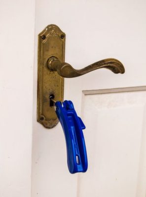 Best Key Turners for Seniors - Comparisonsmaster