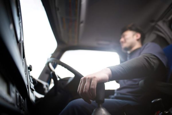 On the Road to Success: A Guide to Box Truck Driver Jobs in the US ...