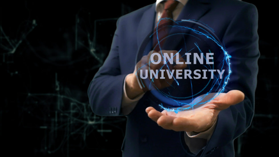 The Benefits of Pursuing an Online Computer Engineering Degree in the ...